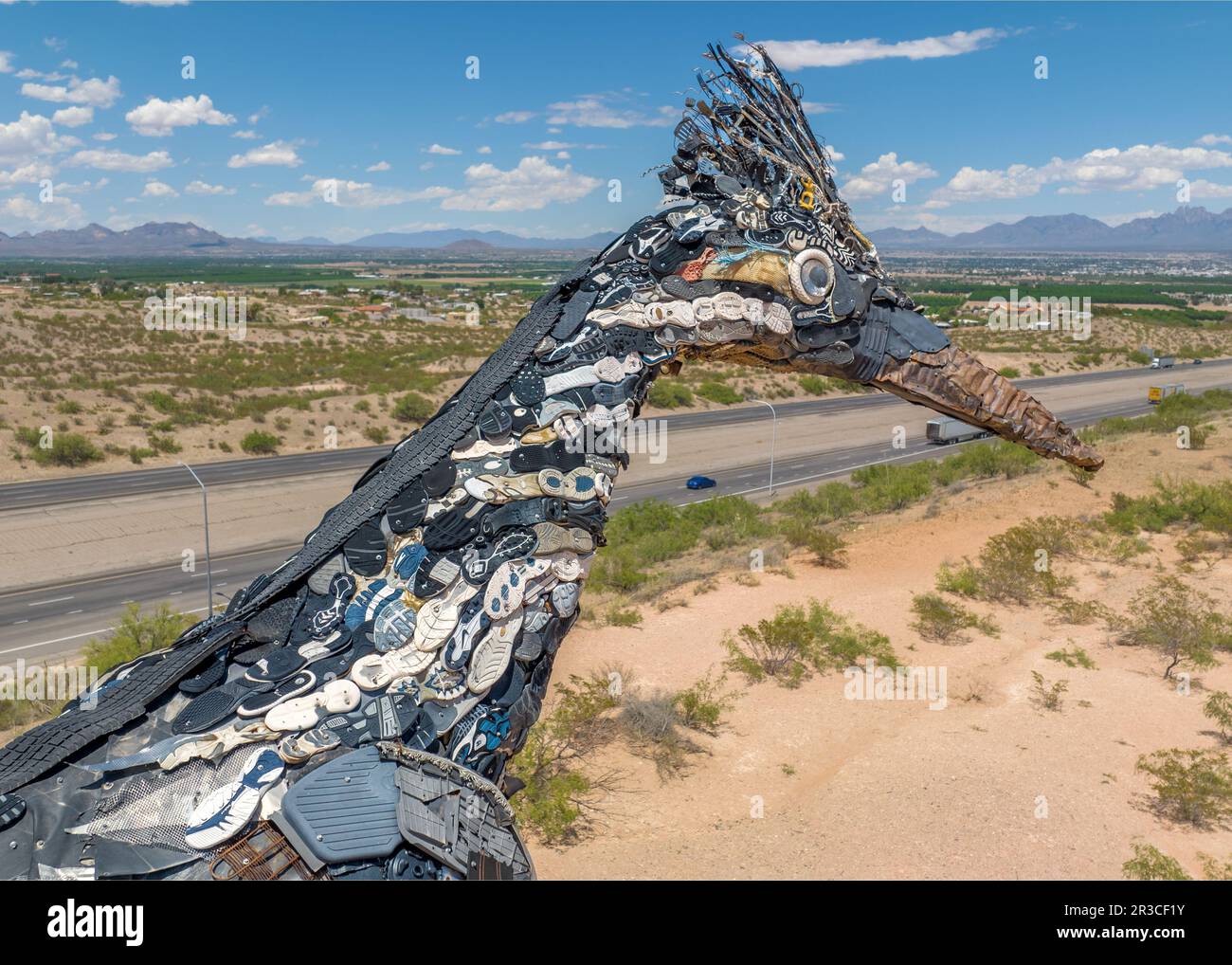 Made from discarded items hi-res stock photography and images - Alamy