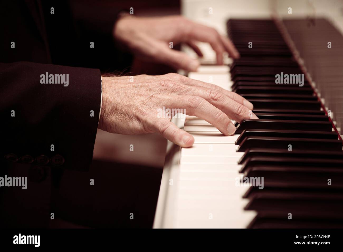 Man hand playing grand keyboard hi-res stock photography and images - Alamy