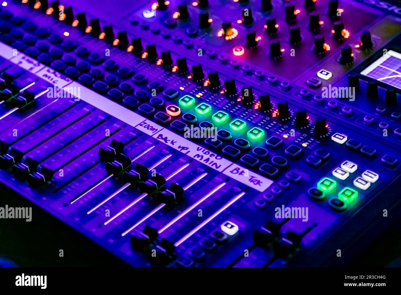 Mixing button hi-res stock photography and images - Alamy