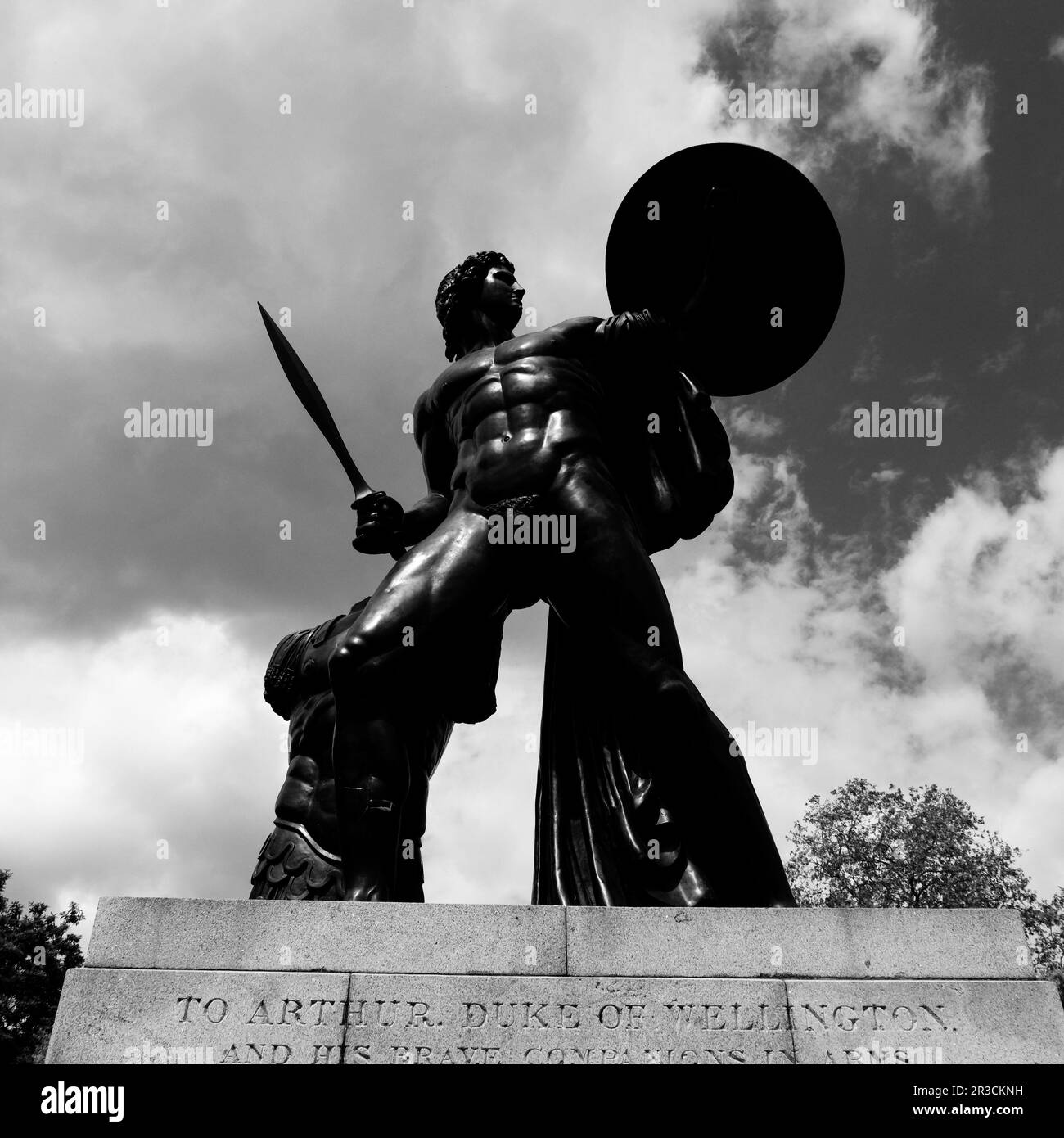 Statue achilles wellington hyde memorial park hi-res stock photography ...