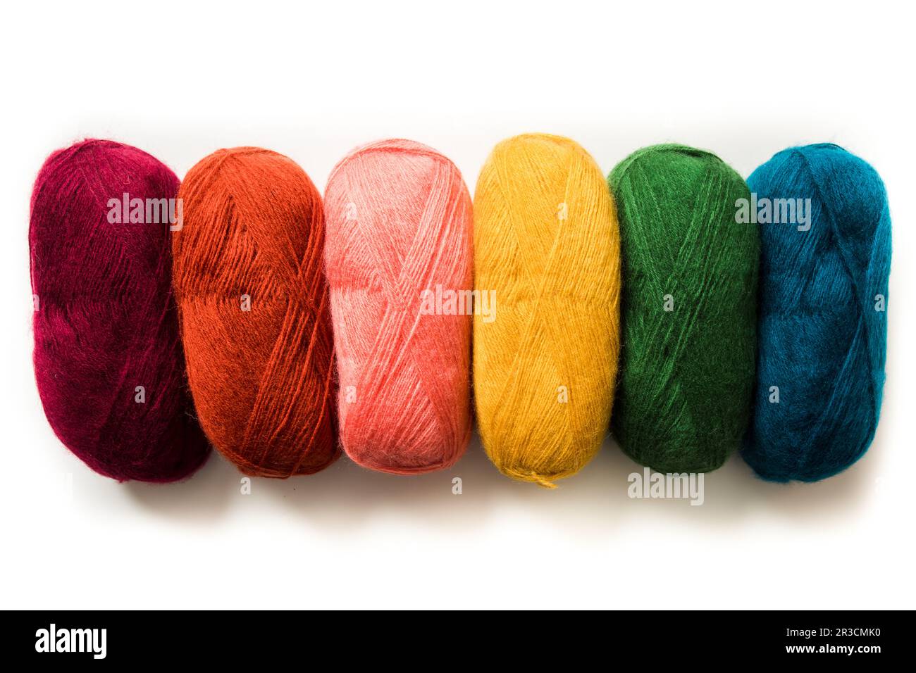 Bright yarn string art hi-res stock photography and images - Alamy