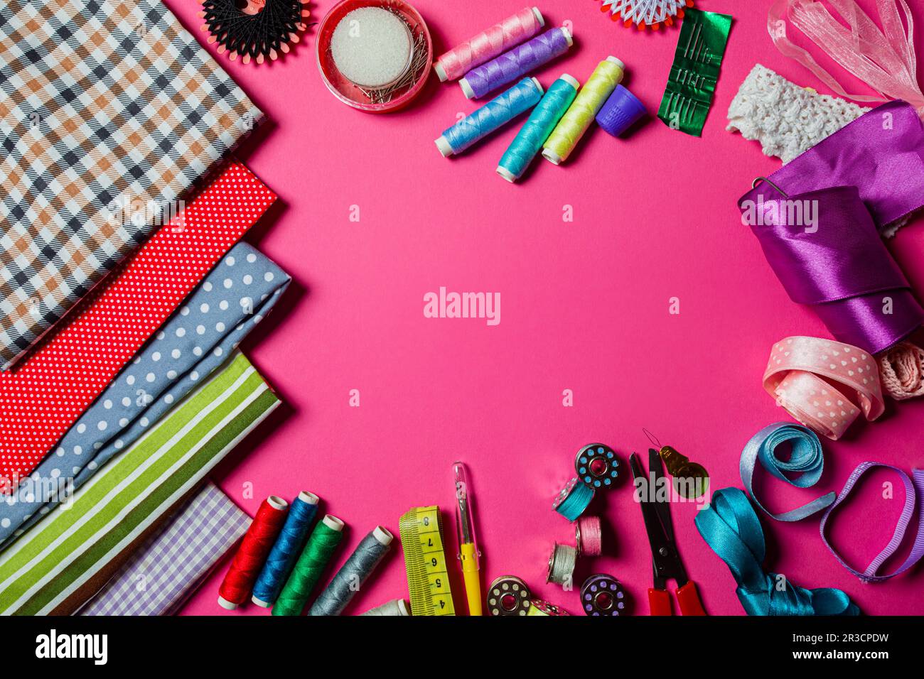 Dressmaking tools hi-res stock photography and images - Alamy
