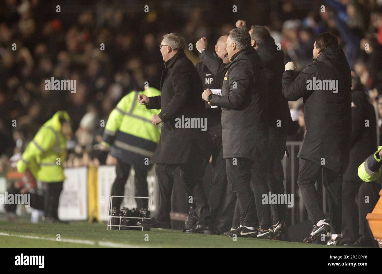 Manchester uniteds wayne rooney match hi-res stock photography and ...
