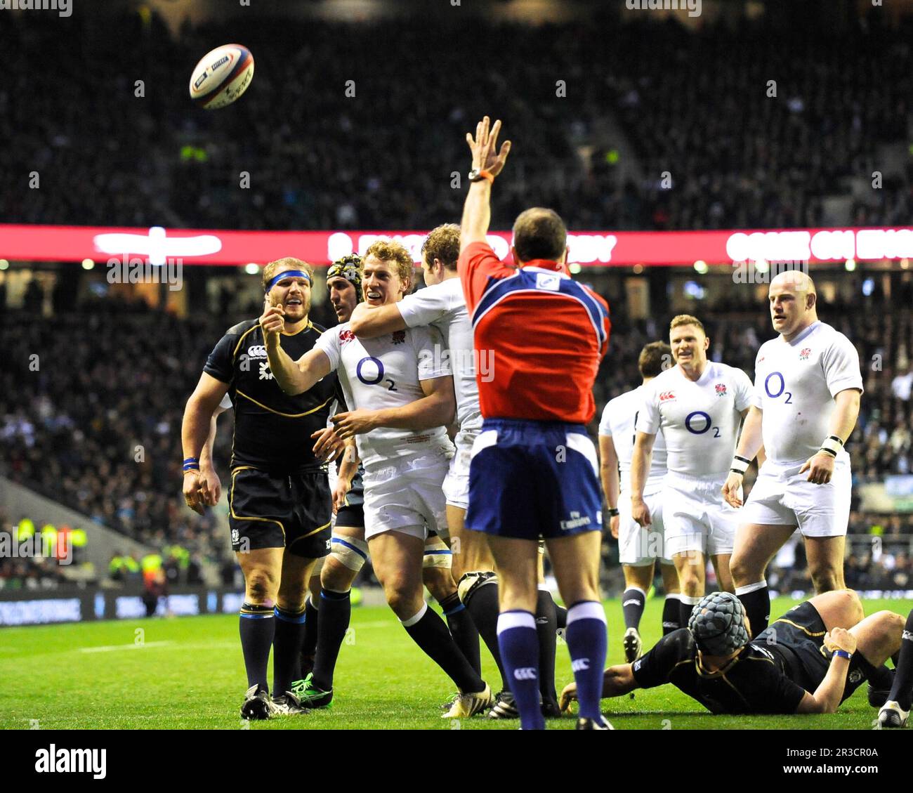 Billy Twelvetrees of England celebrates scoring a try on his debut ...