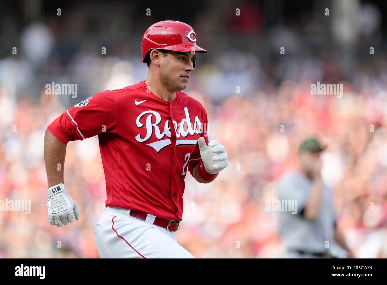 Cincinnati Reds' Luke Maile runs to first base in a baseball game ...