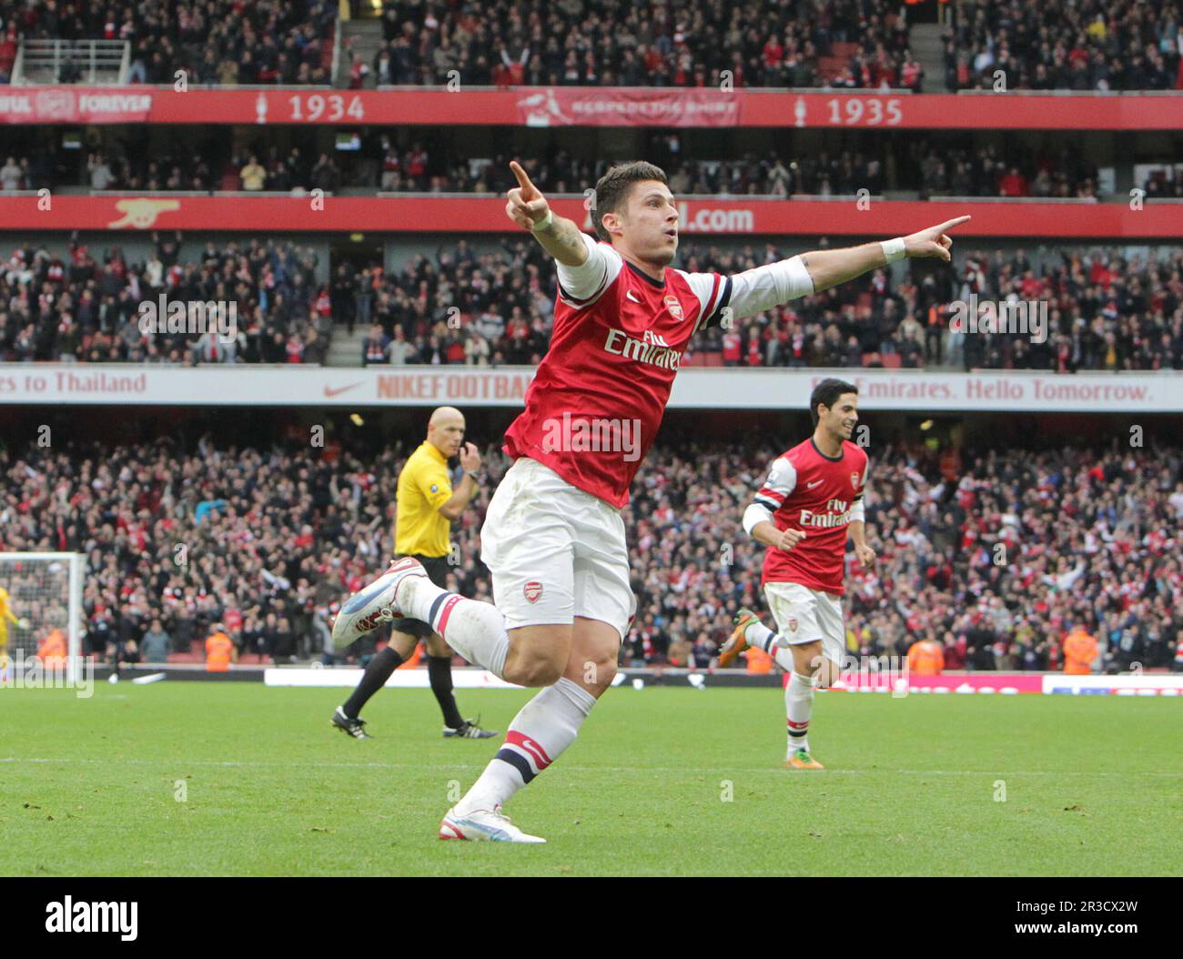 Olivier giroud goal 2012 hi-res stock photography and images - Alamy