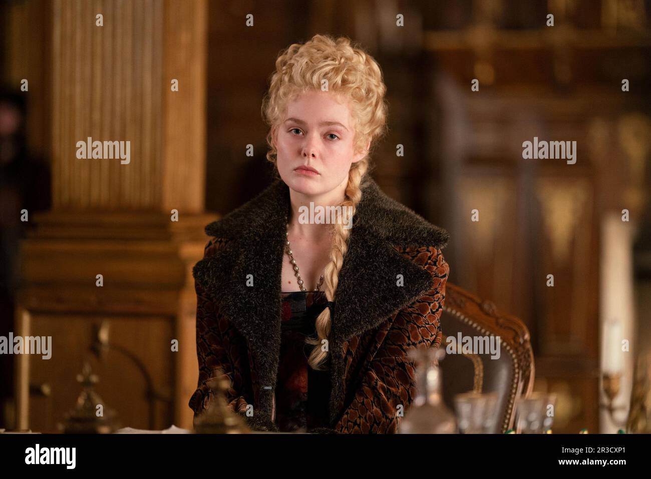 Elle fanning the great hi-res stock photography and images - Alamy