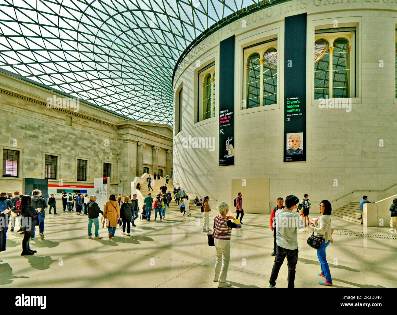 British Museum Great Russell Street London interior the main hallway ...
