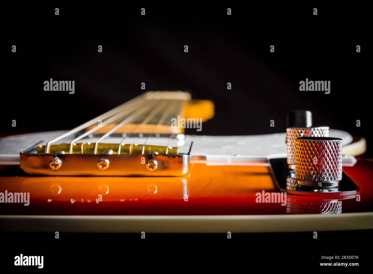 Close up of a Sunburst Electric Guitar Stock Photo - Alamy