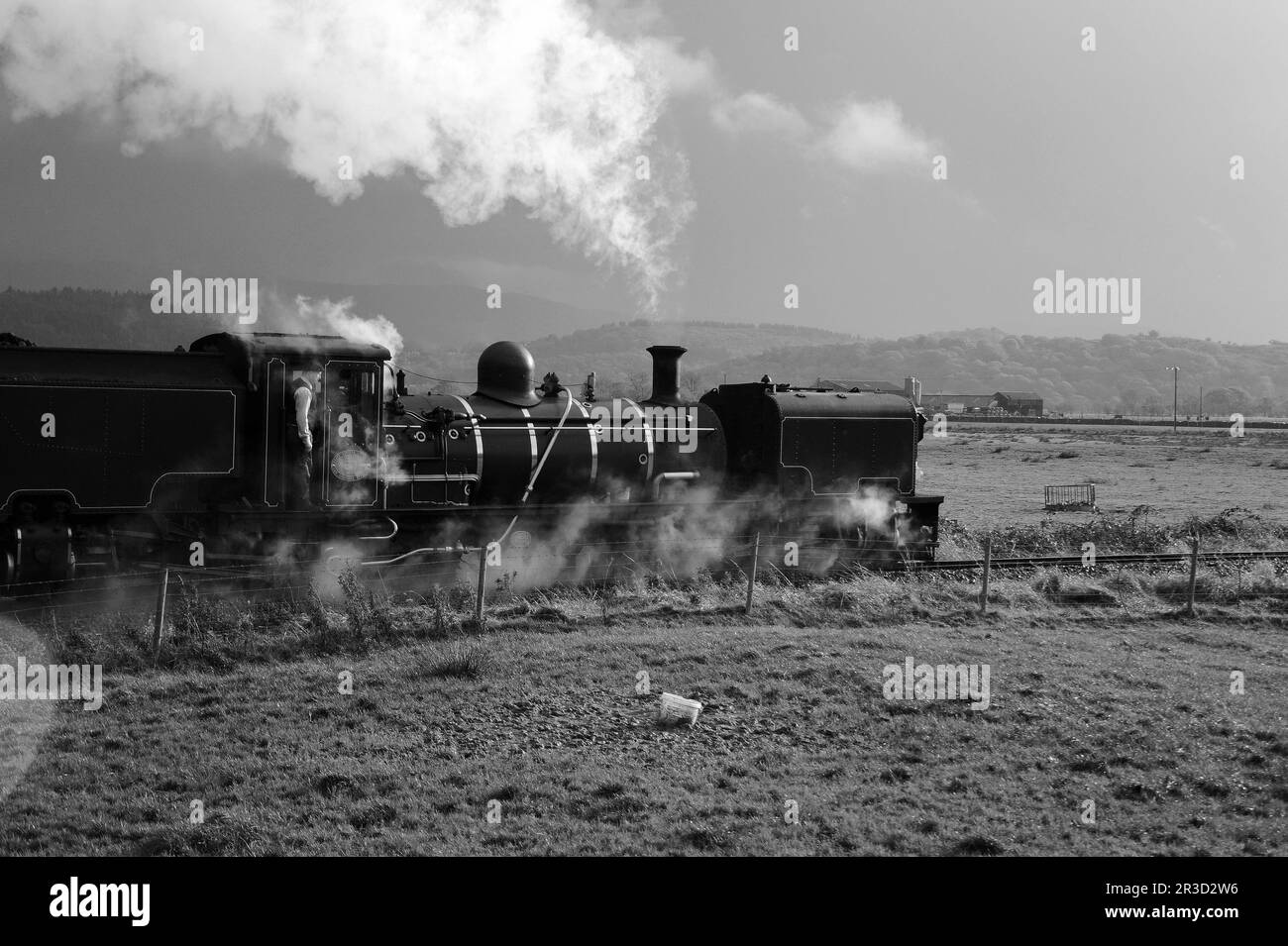 "87" and "138" double heading near Pont Croesor Stock Photo - Alamy