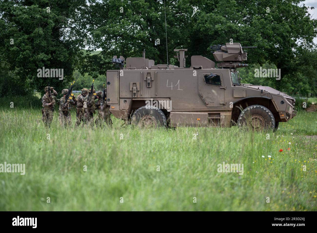 Caylus, France. 23rd May, 2023. Presentation of French VBMR-L "Serval ...