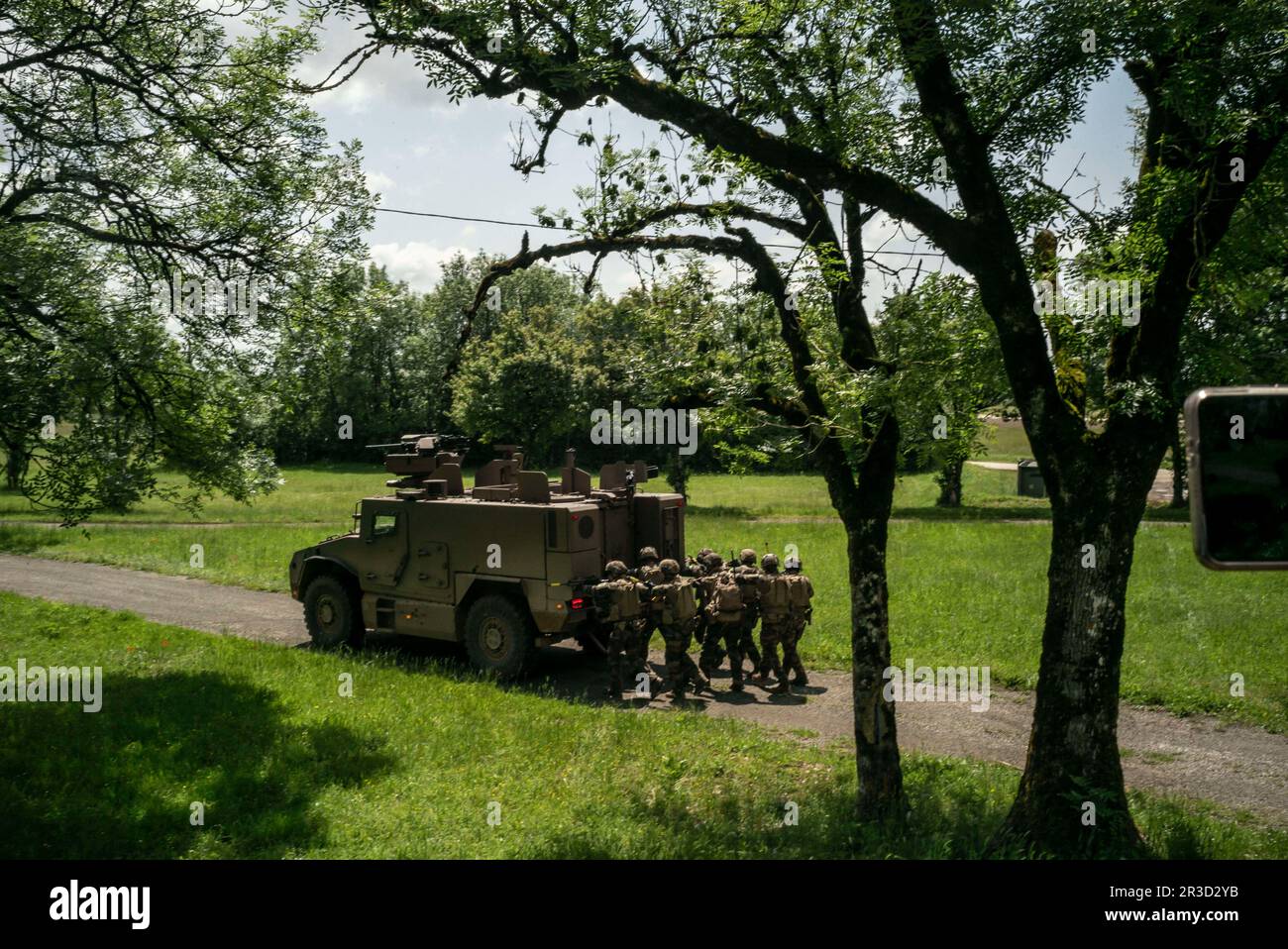 Caylus, France. 23rd May, 2023. Presentation of French VBMR-L "Serval ...