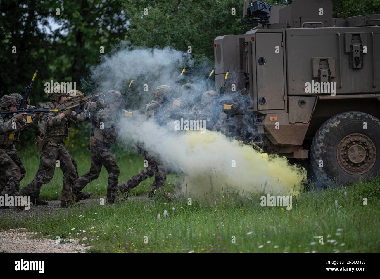 Caylus, France. 23rd May, 2023. Presentation of French VBMR-L "Serval ...