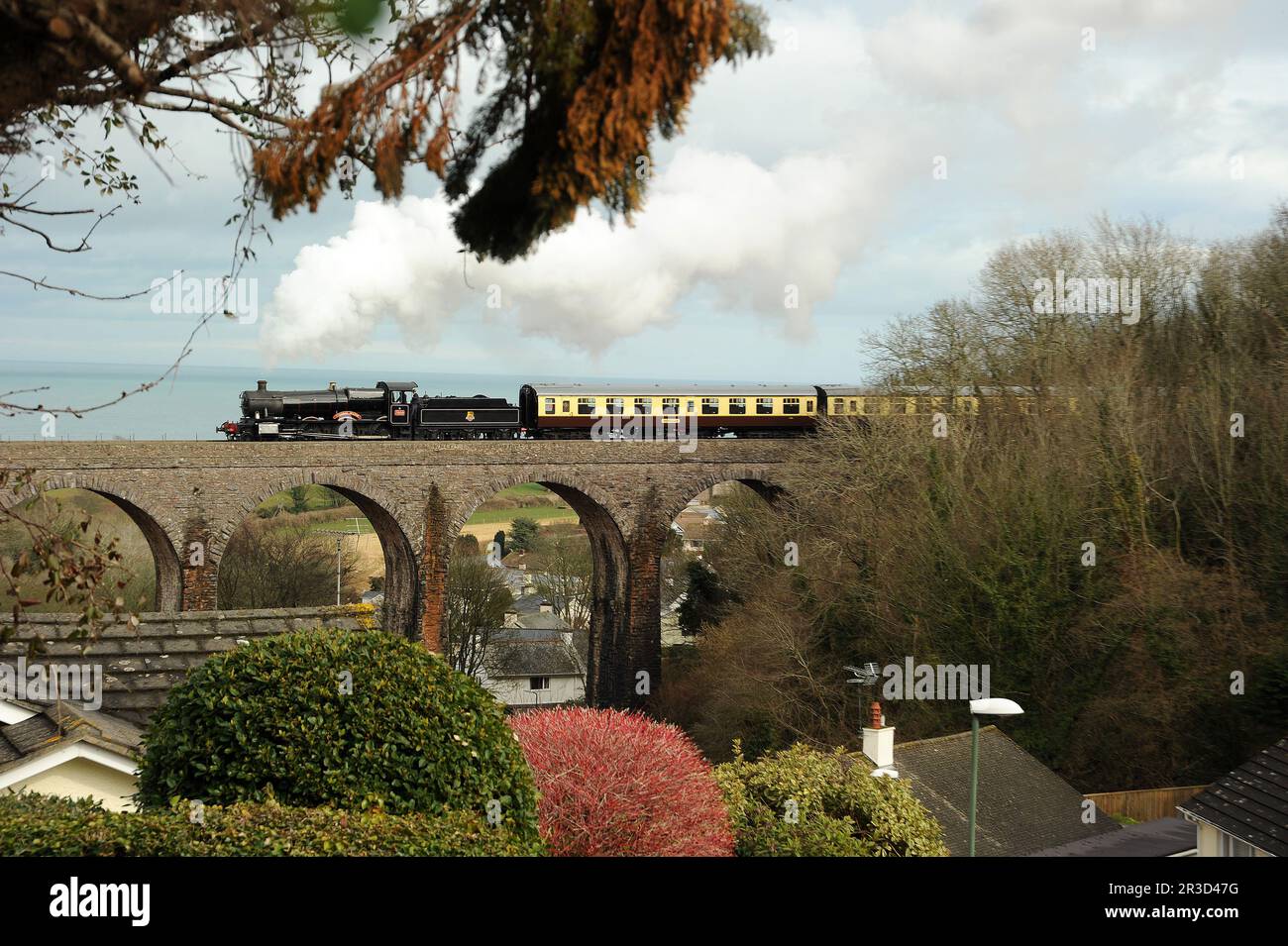 "Lydham Manor" (running as class pioneer 7800 "Torquay Manor") on ...