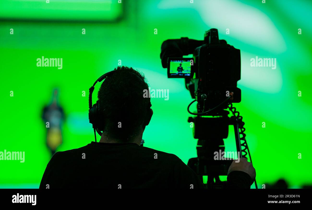 Film camera lights hi-res stock photography and images - Alamy