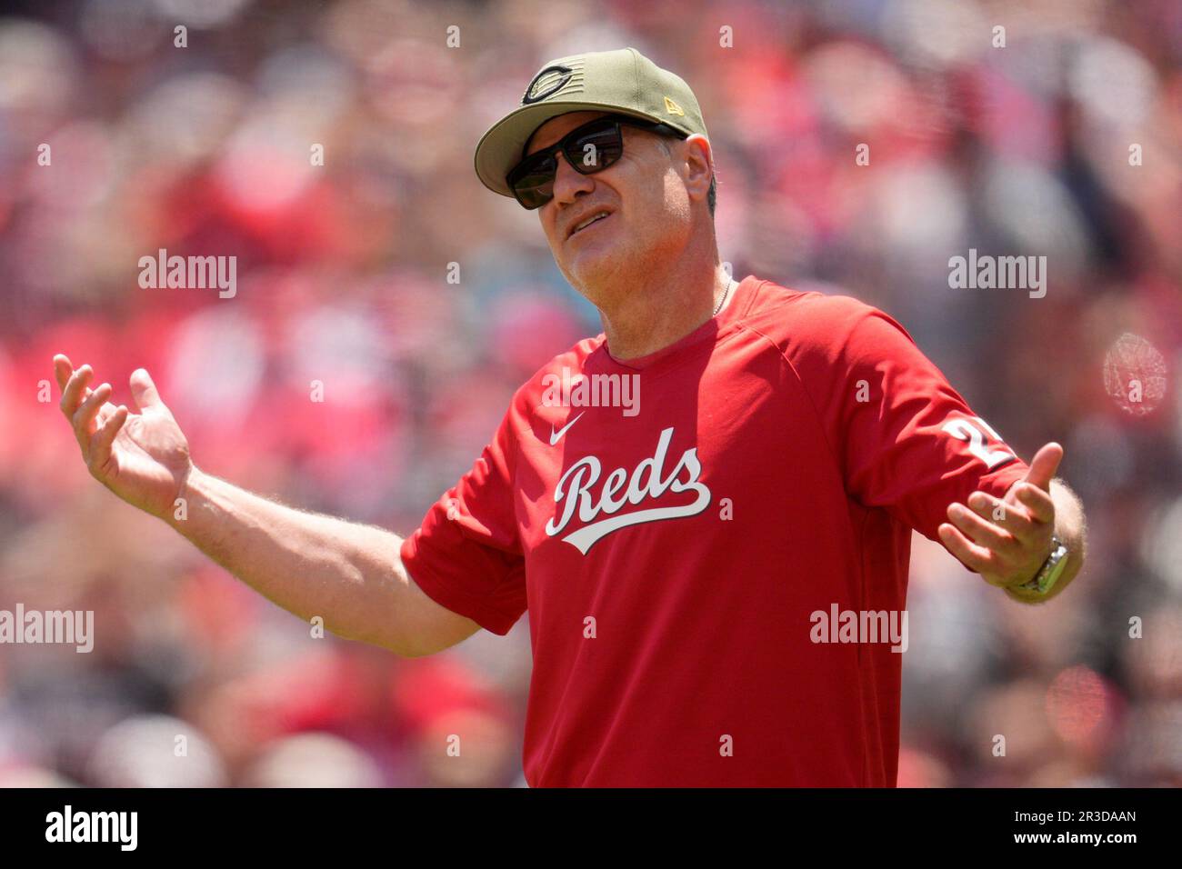 Cincinnati Reds manager David Bell reacts after being ejected during a ...