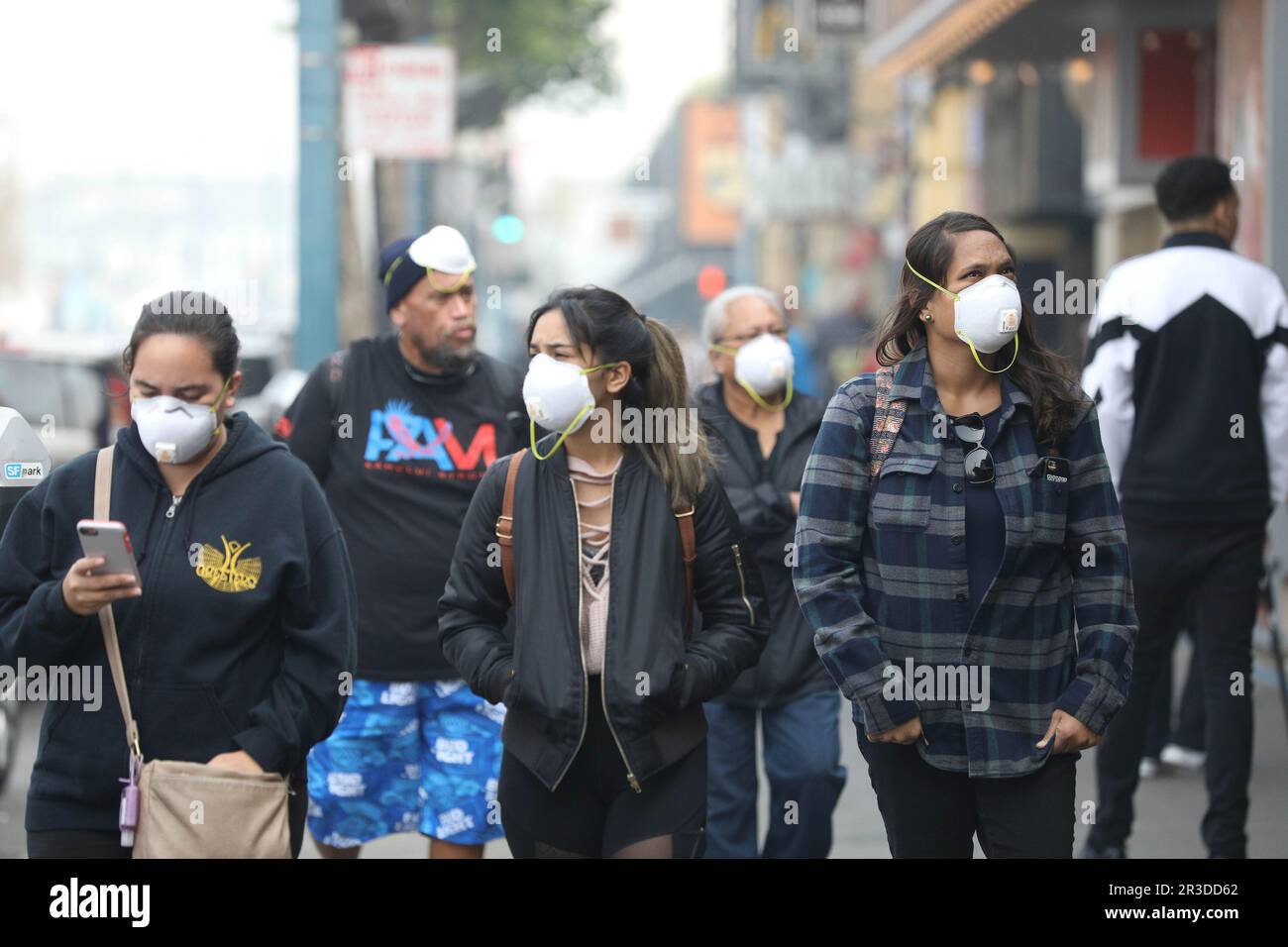Kelsey Kahaleauki (fore ground l to r) Taira Kahaleauki and Pua ...