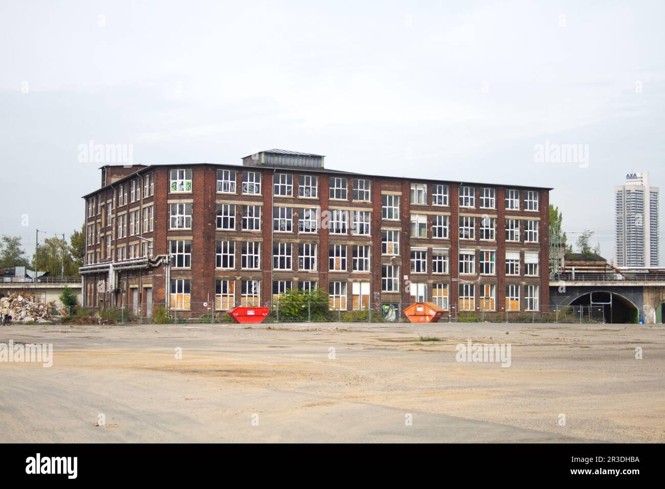 Motorenfabrik hi-res stock photography and images - Alamy