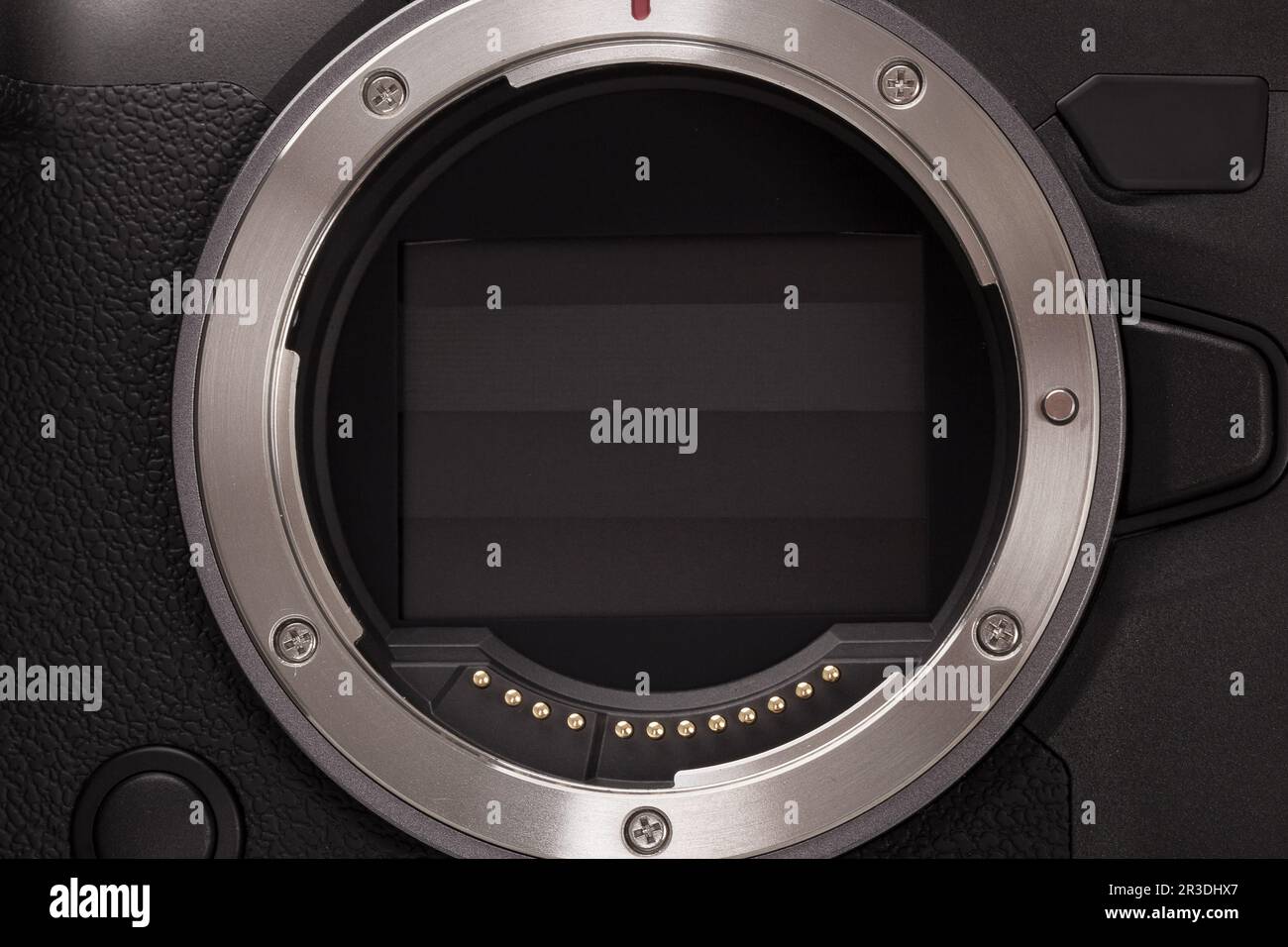 Mirrorless camera technology. Lens mount detail Stock Photo - Alamy