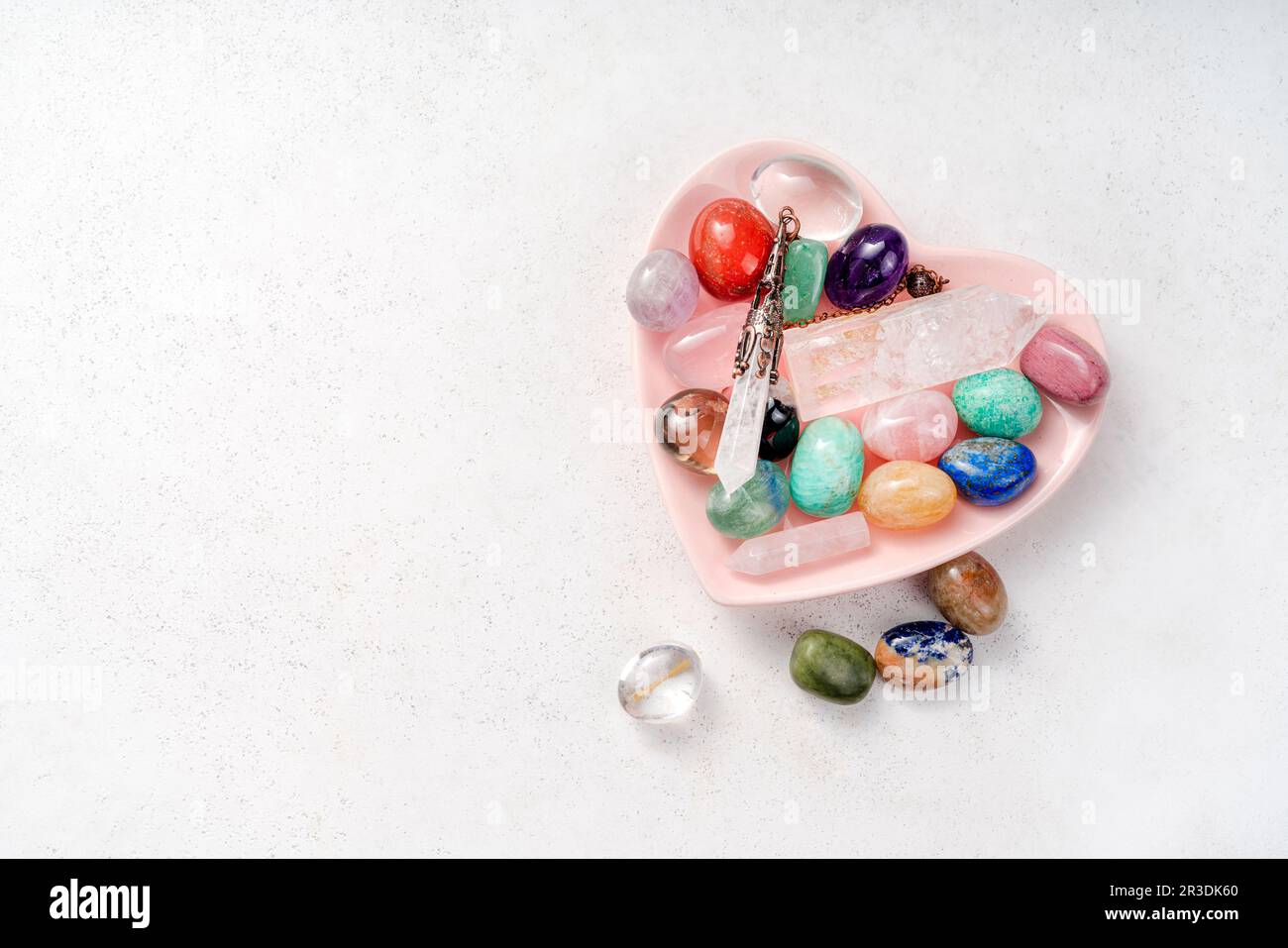 Gemstones for esoteric spiritual practice. Reiki therapy concept. Feng ...