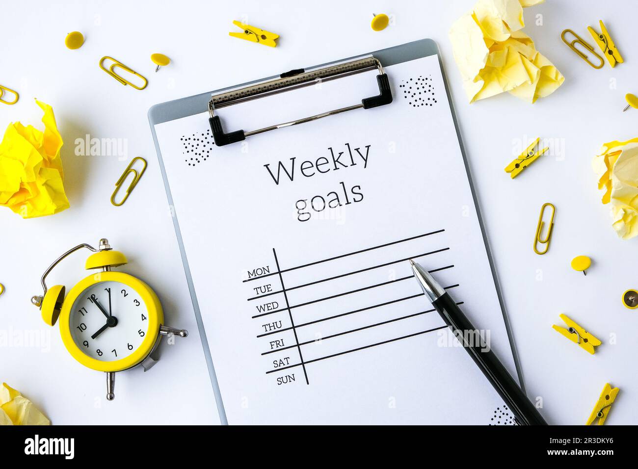 Weekly goals planner on white background. Planning week to stay ...
