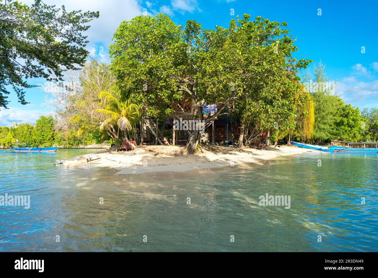 The Togian Island are a paradise in the Gulf of Tomini in Sulawesi ...