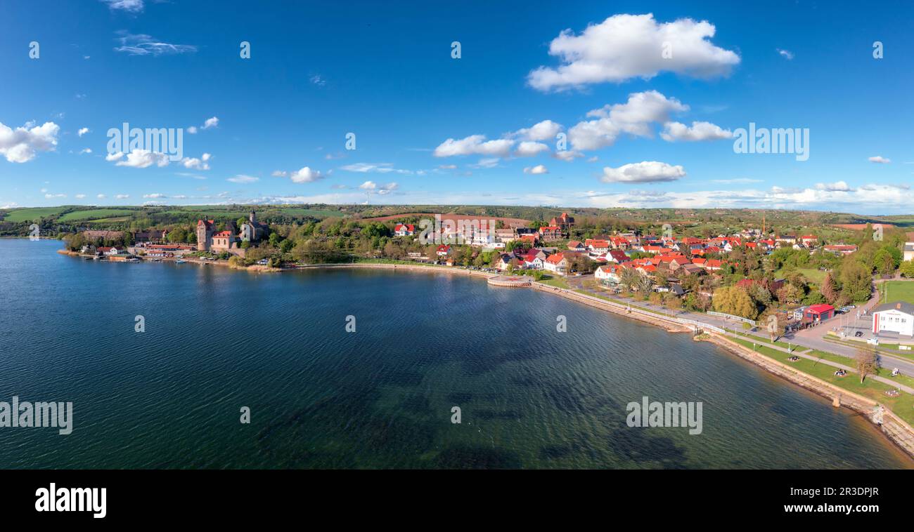 Lake castle on the sweet lake Stock Photo - Alamy