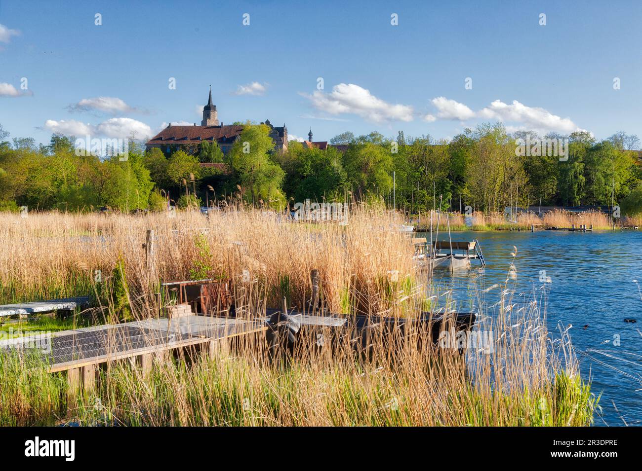 Lake castle on the sweet lake Stock Photo - Alamy
