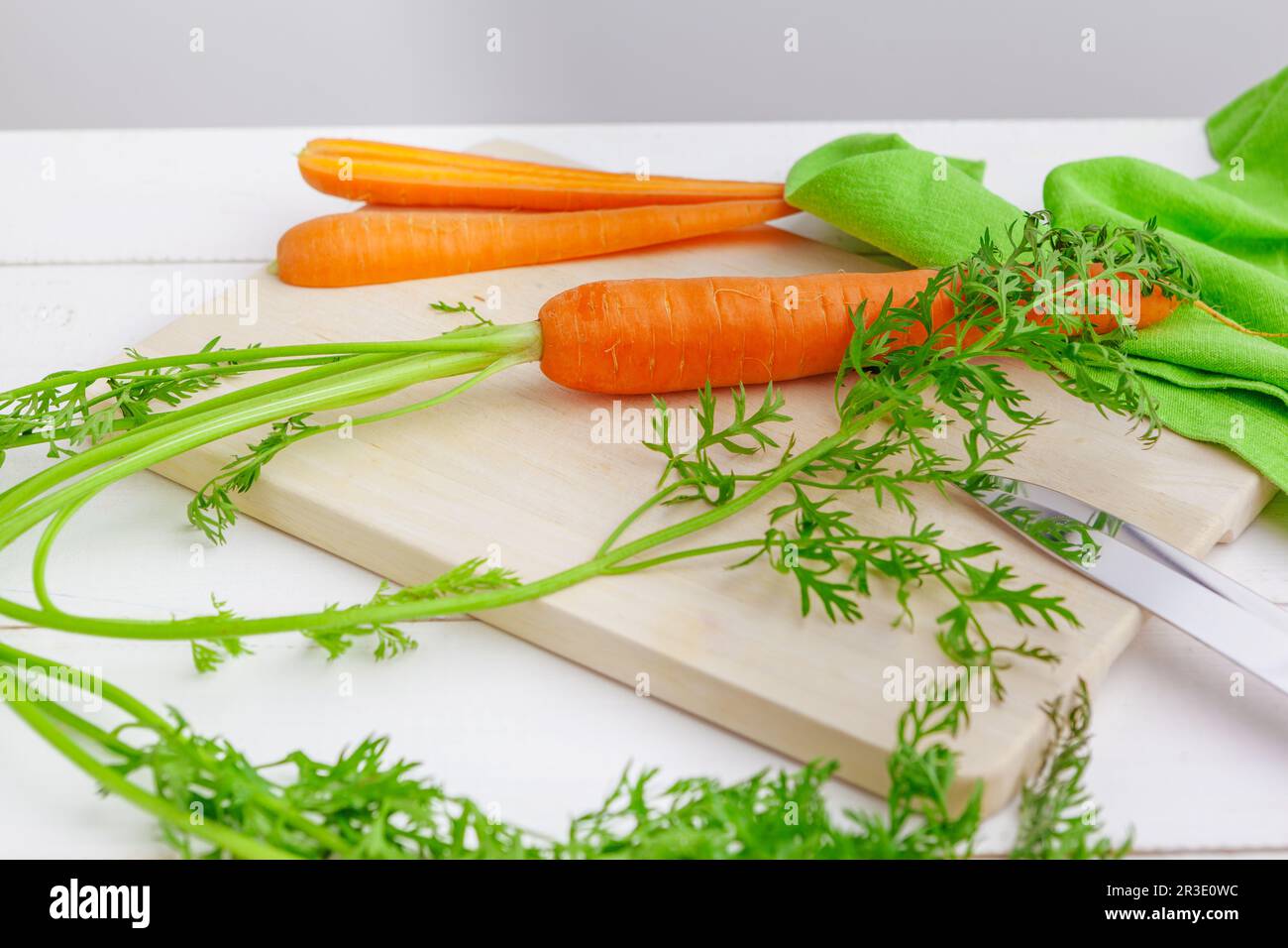 process of making juice, process preparation of fresh juice, carrot ...