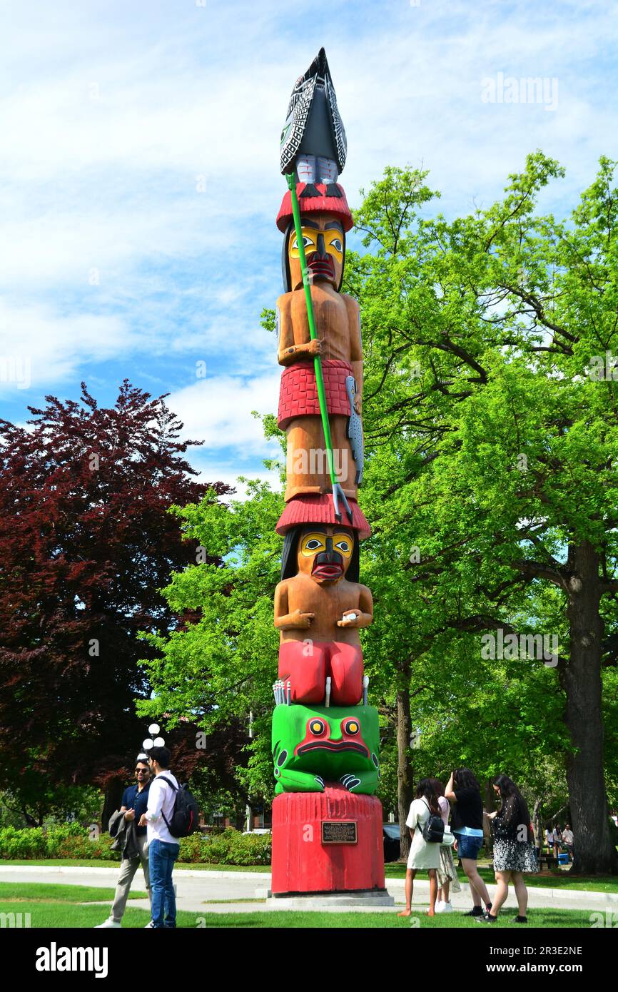 Victoria bcs most beautiful place to visit hi-res stock photography and ...