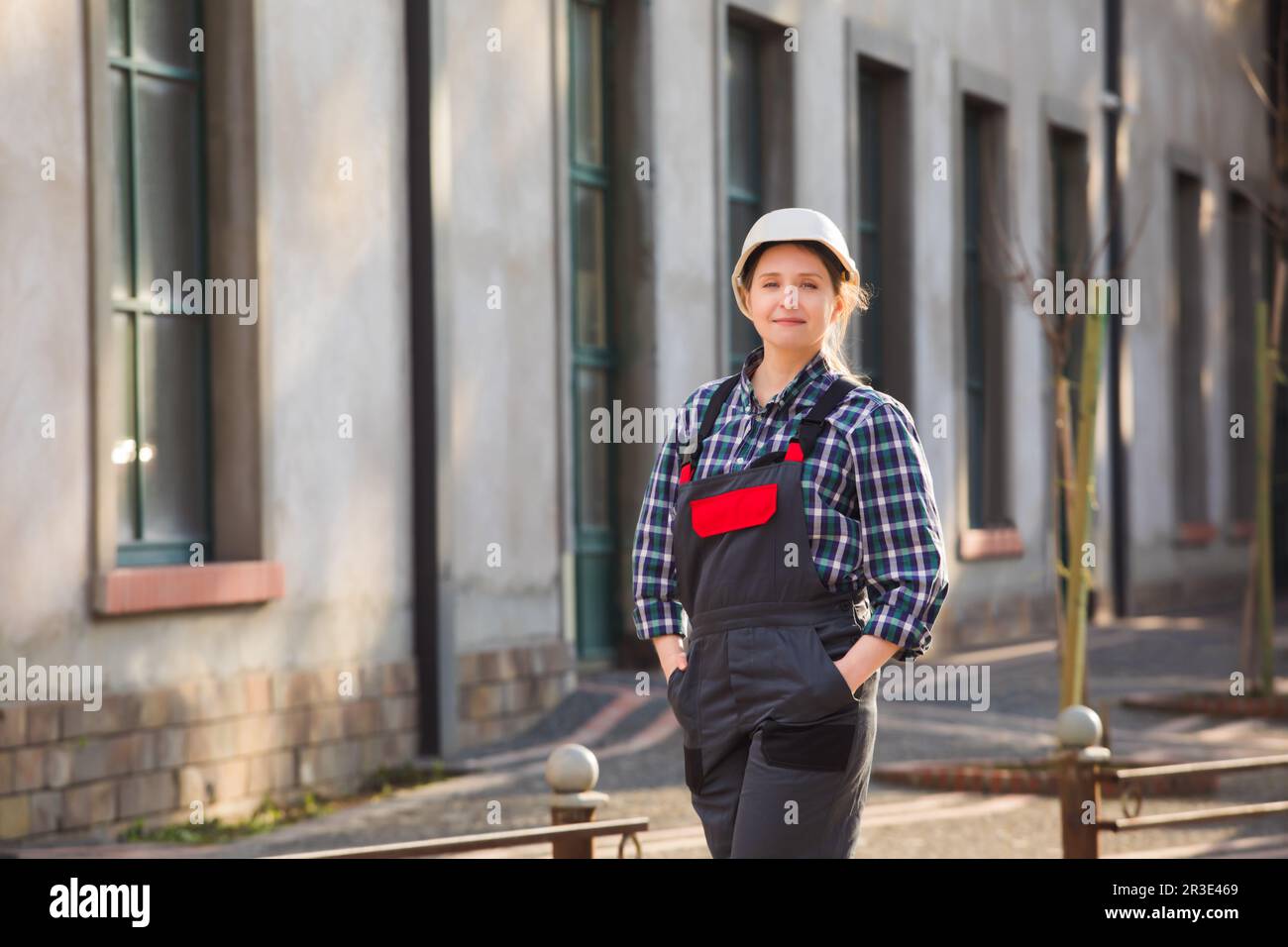 Hands folded on chest hi-res stock photography and images - Alamy