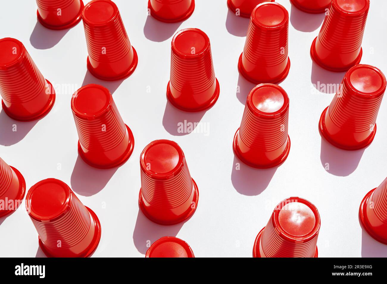Red solo cups party hi-res stock photography and images - Alamy