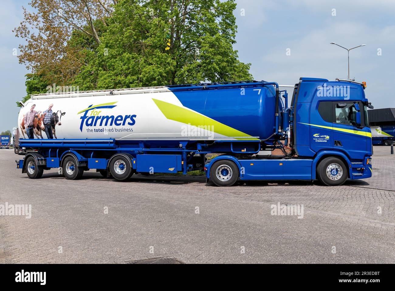 ForFarmers truck with silo trailer at compound feed factory Stock Photo ...
