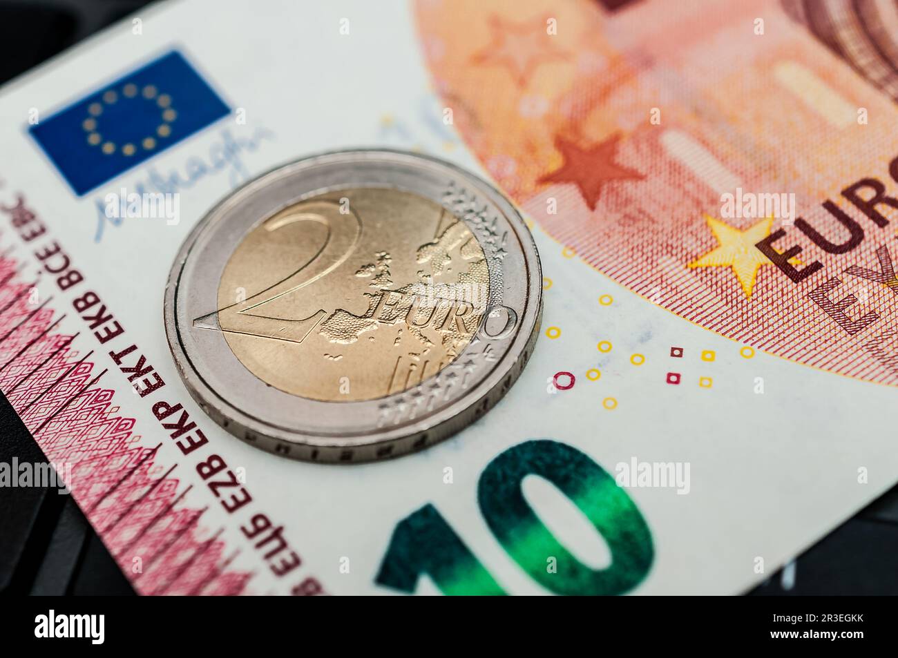 Minimum wage 12,-â‚¬ in Germany Stock Photo - Alamy