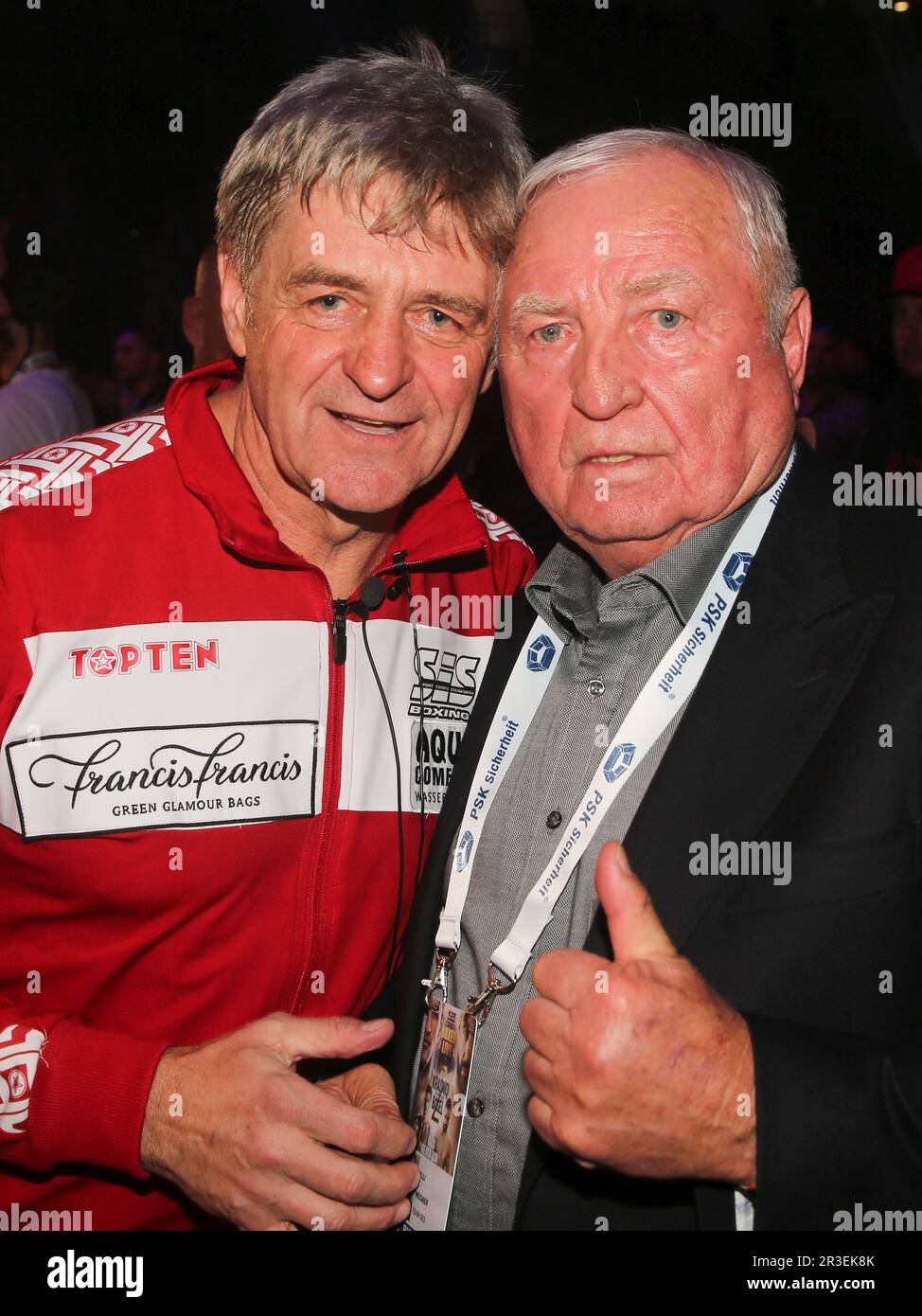 German boxing trainers Georg Bramowski and Ulli Wegner at the SES ...