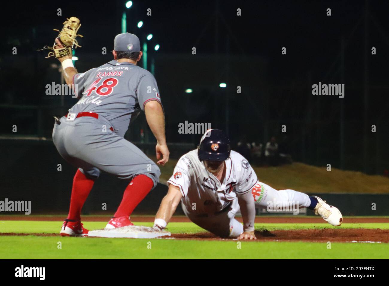 Roberto beto hi-res stock photography and images - Alamy
