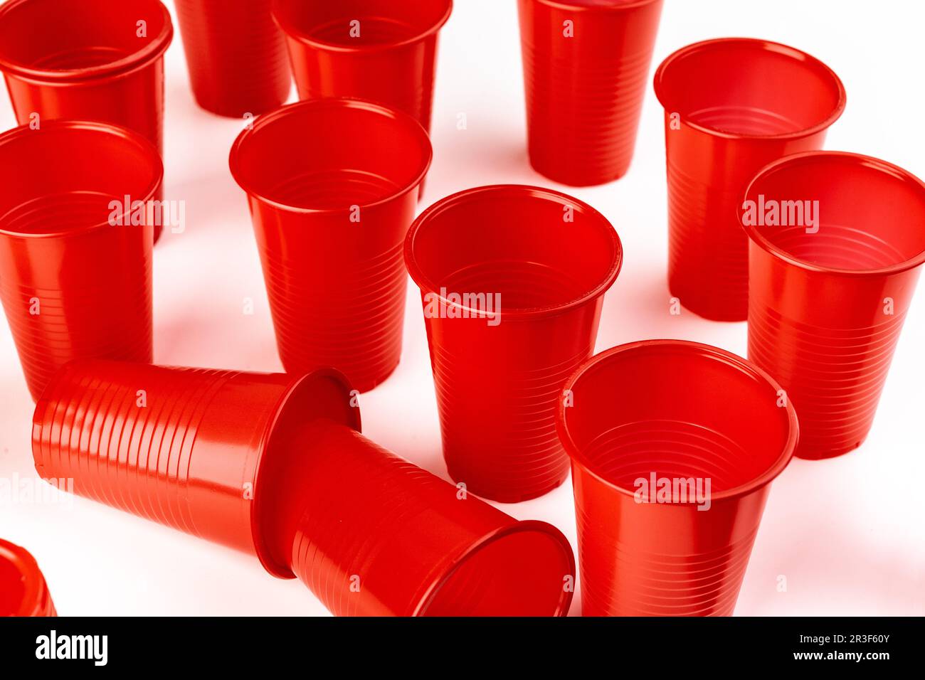Red solo cups party hi-res stock photography and images - Alamy