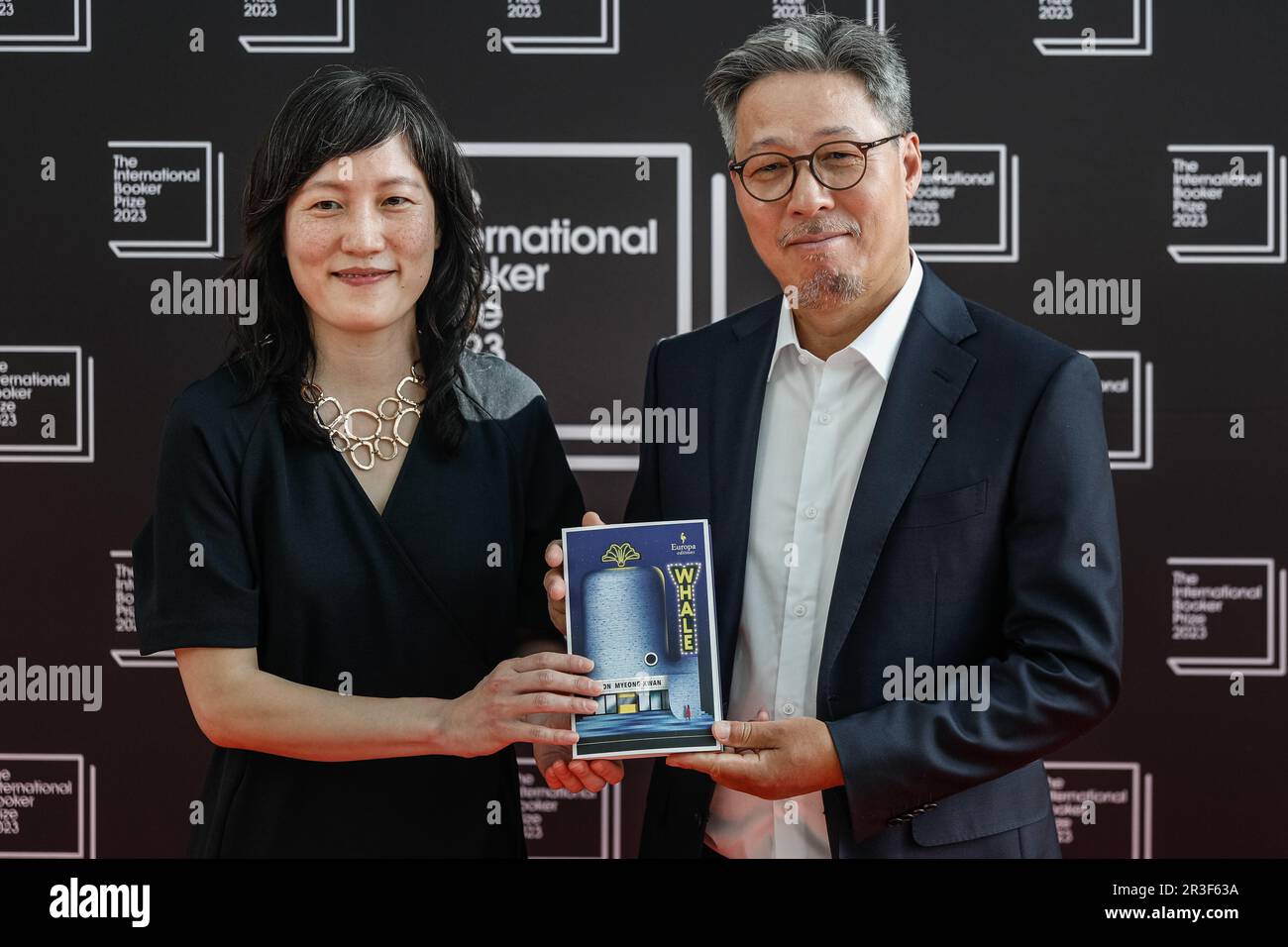 London, UK. 23rd May, 2023. Chi-Young Kim (l), translator of 'Whale ...