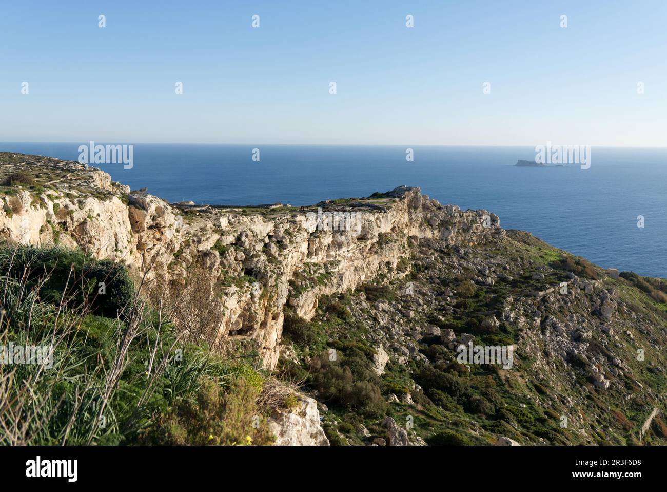 Siggiewi, Triq Il-Kappella tal-Madonna, Malta Stock Photo - Alamy