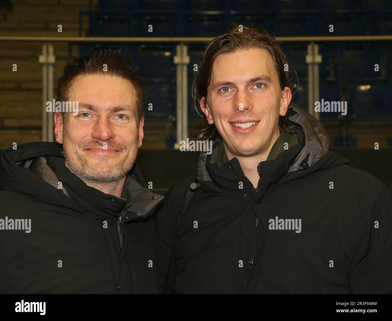 Handball torwart duo hi-res stock photography and images - Alamy