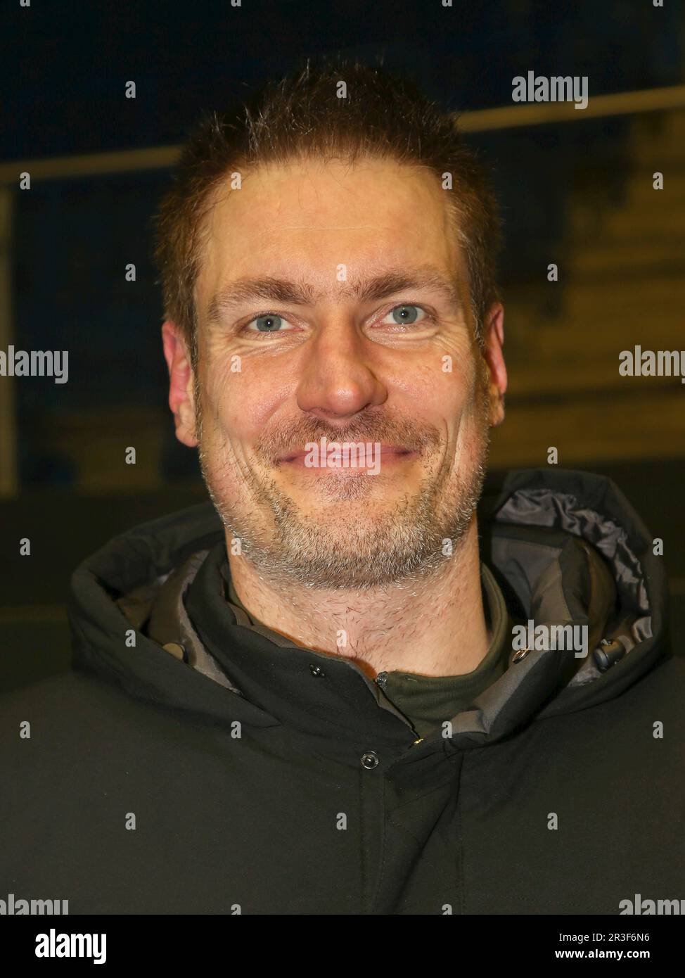 Handball men hi-res stock photography and images - Alamy
