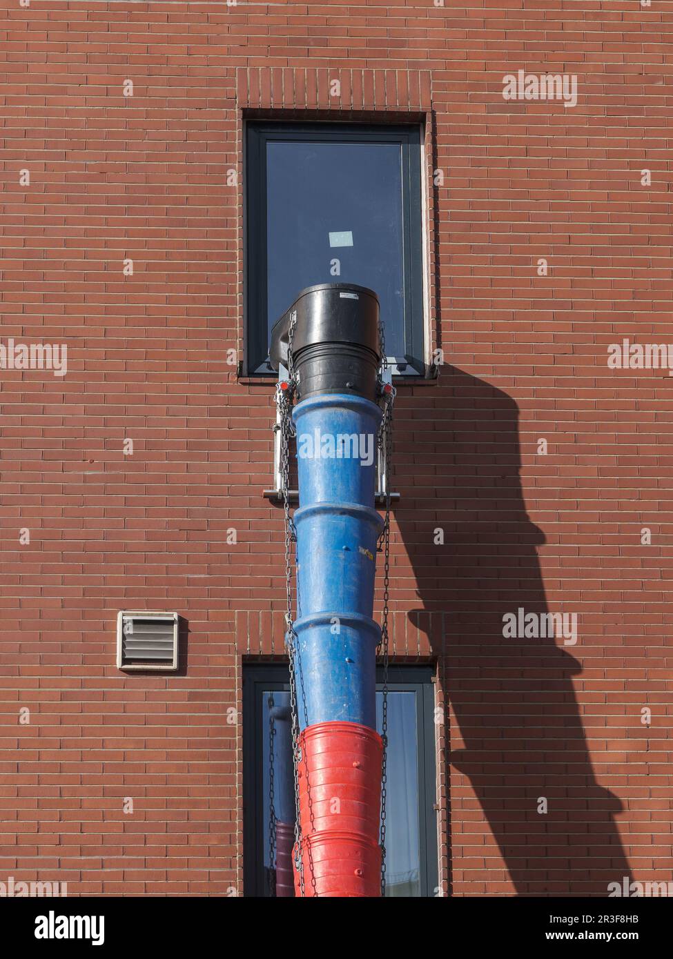 Slide construction hi-res stock photography and images - Alamy