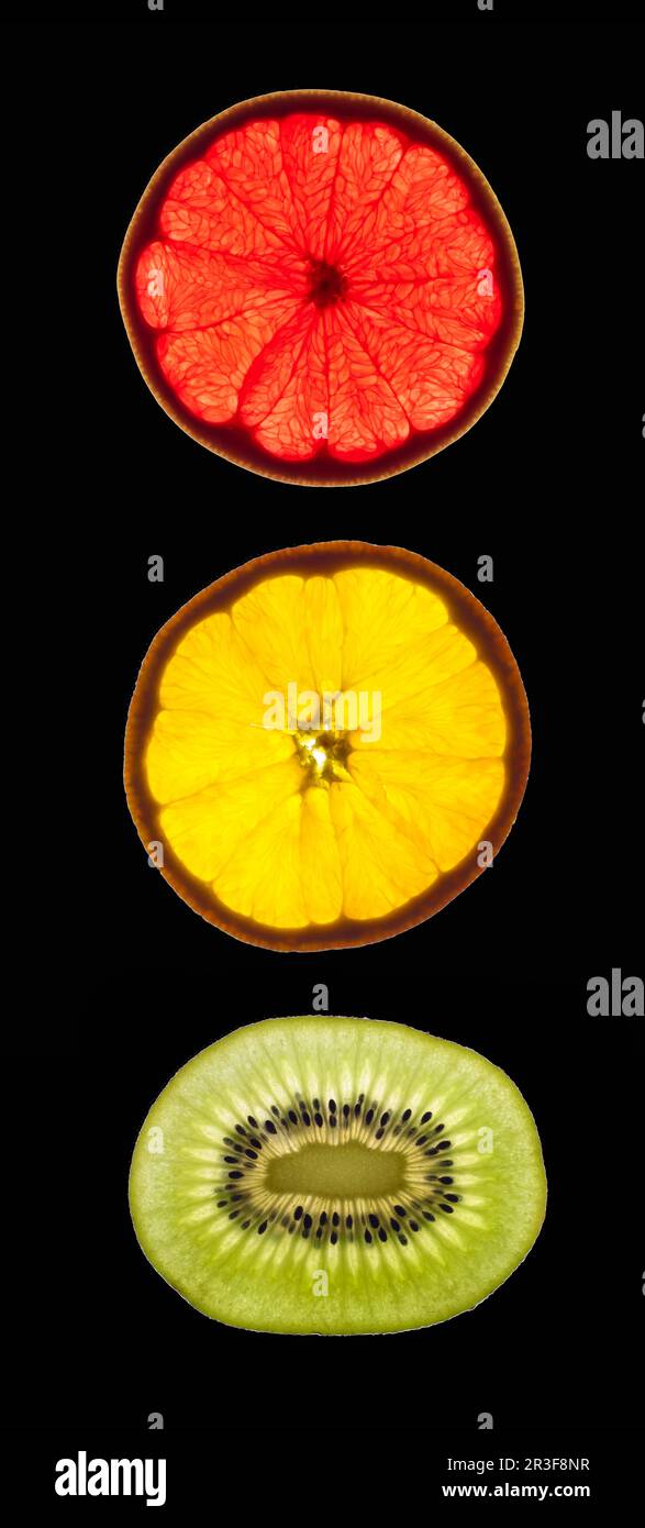 Traffic lights made of citrus fruit Stock Photo - Alamy
