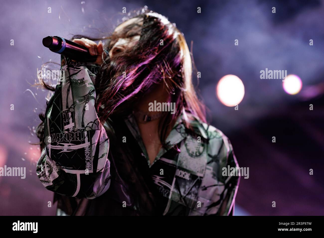 Tinikling hi-res stock photography and images - Alamy