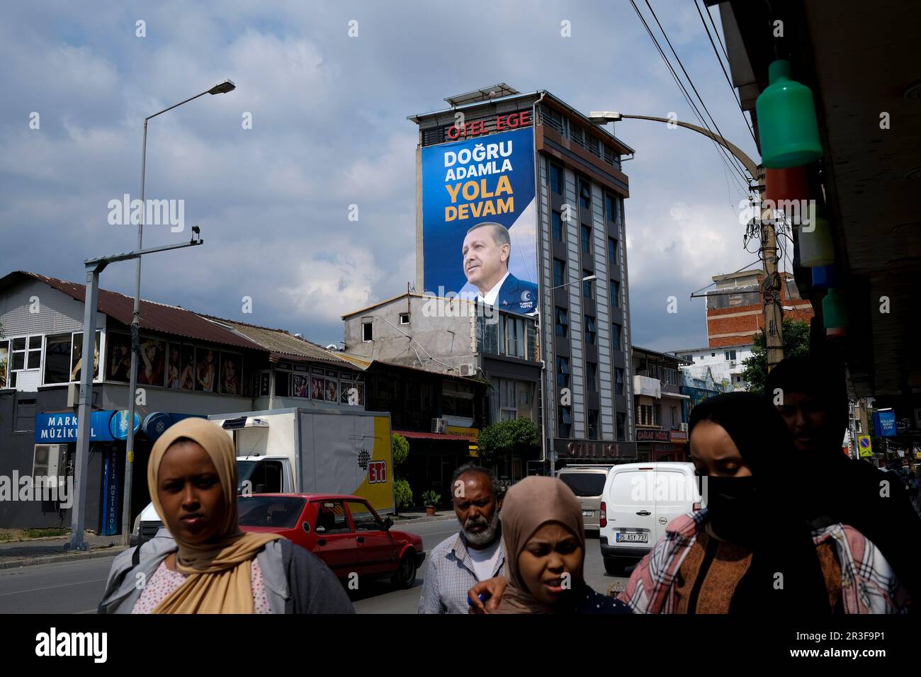 Propaganda posters turkey hi-res stock photography and images - Alamy