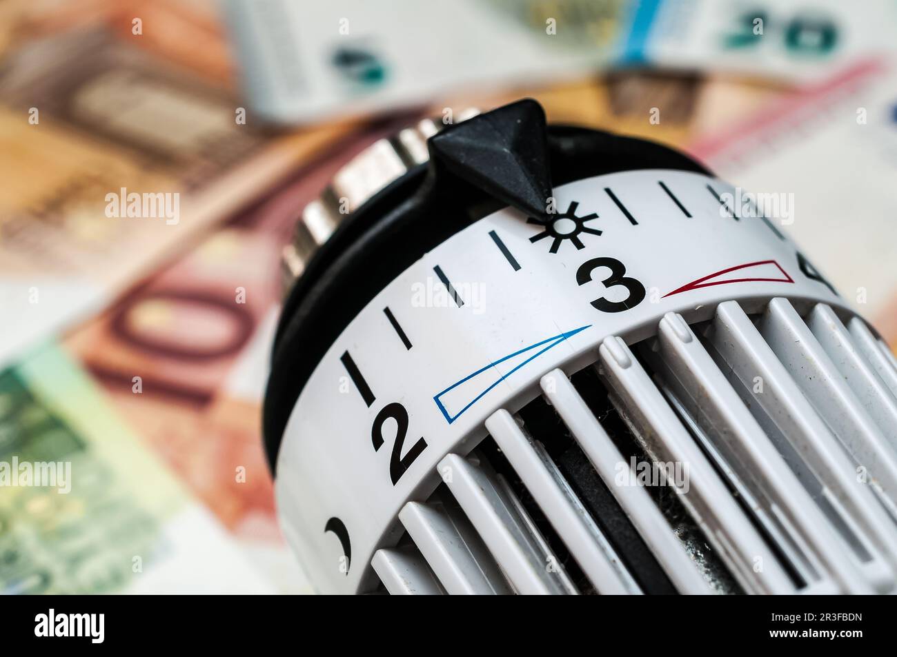 Heating thermostat - increase in heating costs 2022 Stock Photo - Alamy