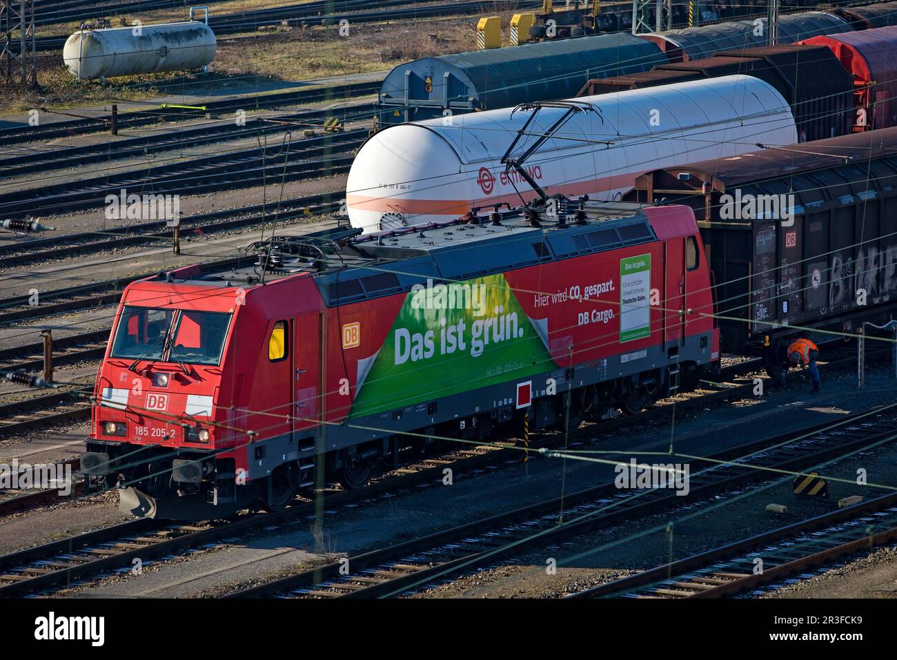 Train formation facility, marshalling yard, freight trains, Hagen, Ruhr ...