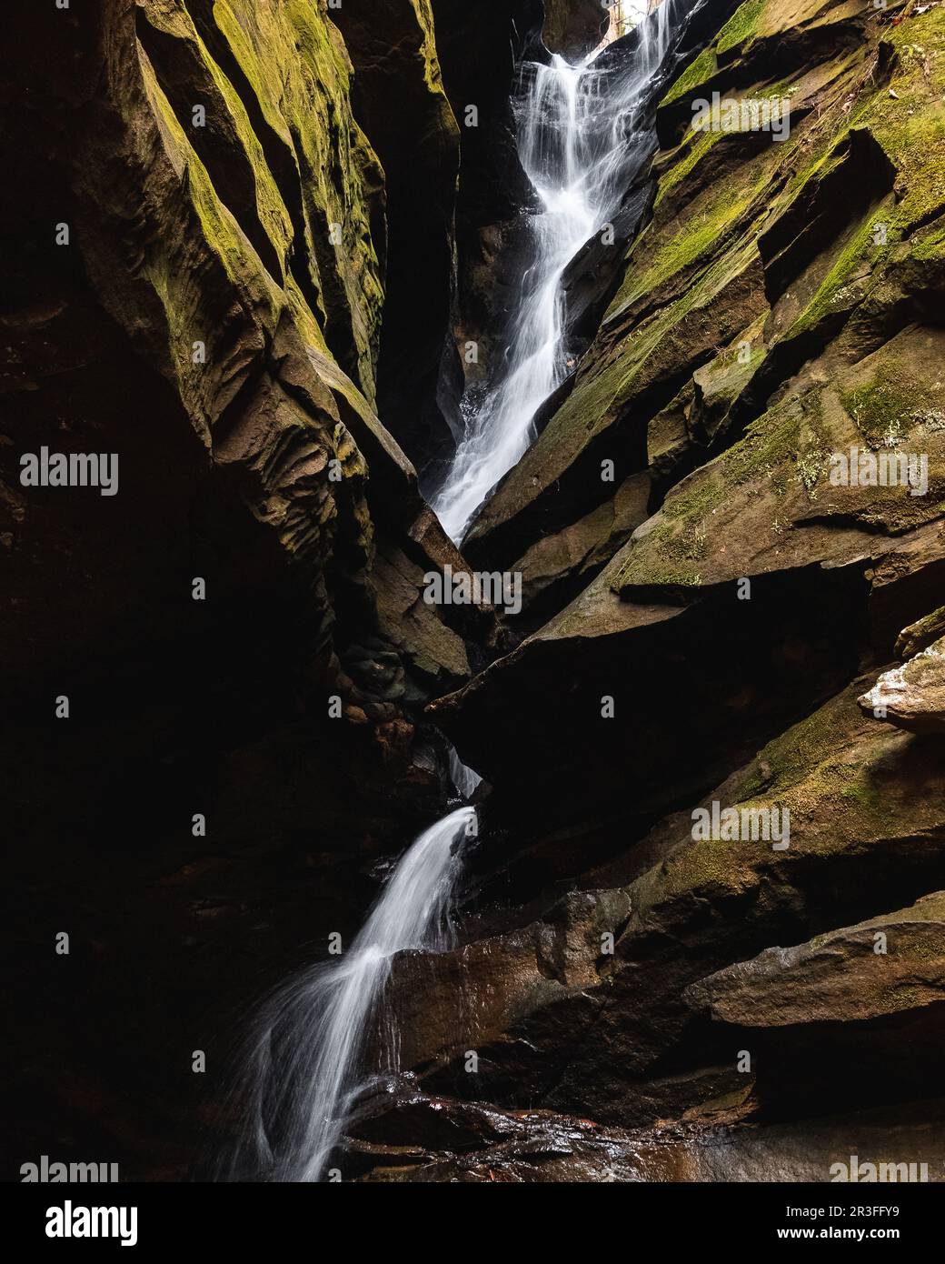 Broken Rock Falls, Hocking Hills Stock Photo - Alamy