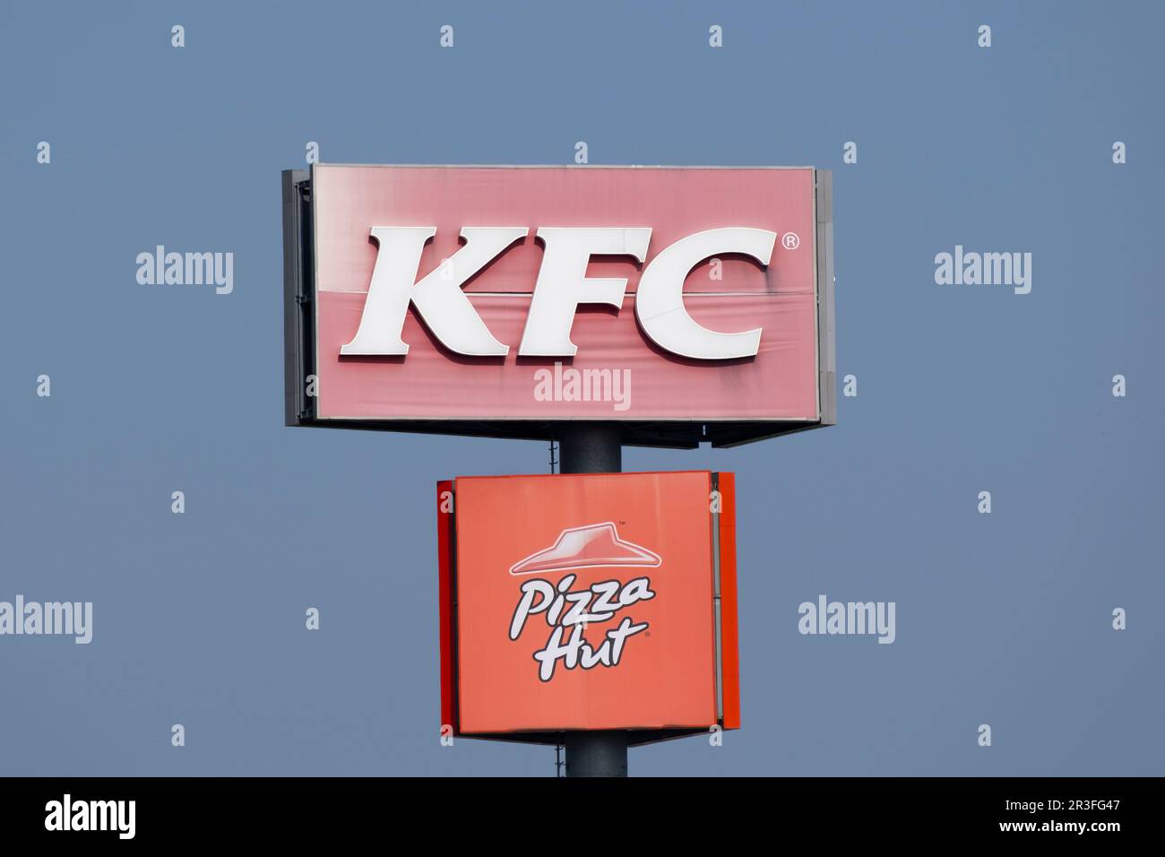 Sign and Logo of KFC and Pizza Hut Stock Photo - Alamy