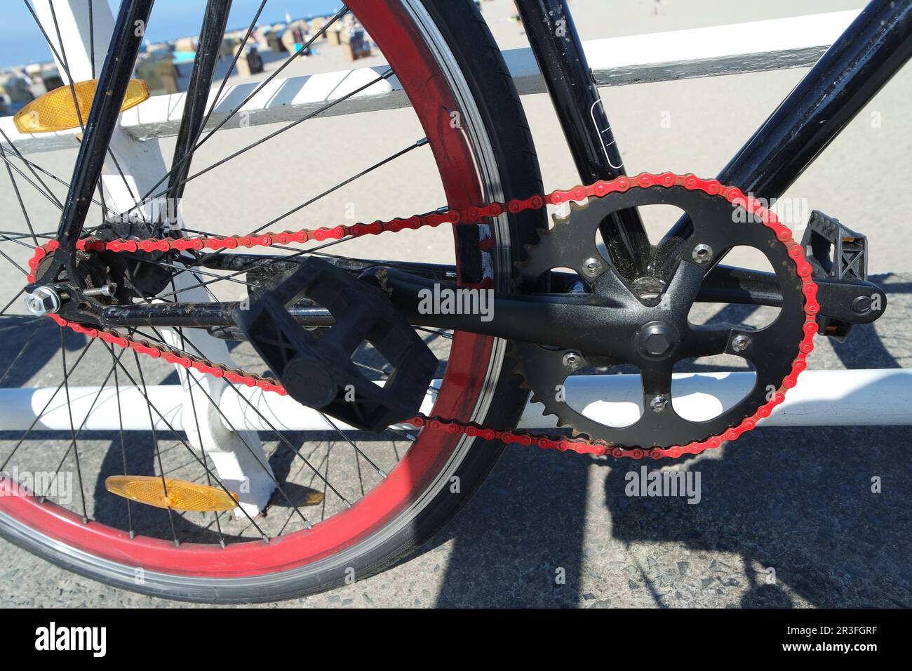 Bicycle chain hi-res stock photography and images - Alamy